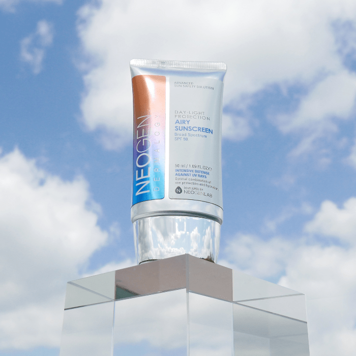 Day-Light Protection Sunscreen SPF 50/PA+++ – NEOGENLAB GLOBAL